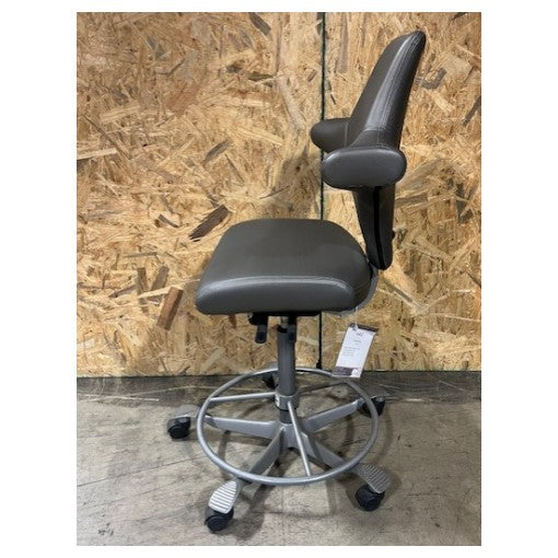 HAG Flat Stool – G|M Business Interiors